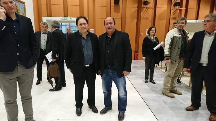 Έχω Γ-ράμματα για τη γούνα σας: Το έργο στο «γουλόστρωτο», το πρώτο ...