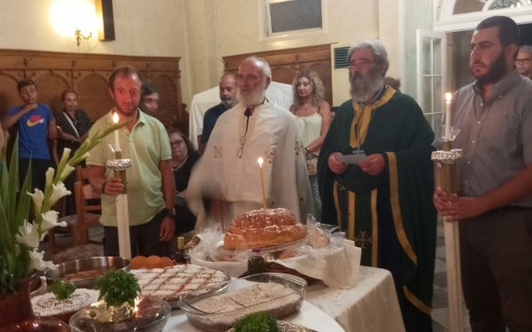 Μέγας Εσπερινός του Αγίου Φανουρίου Ιερο Ναο Αγιου Ιωάννου Σαρλατων ...