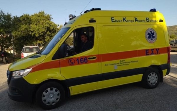 Κεφαλονιά: Αποβίβαση ασθενούς από επιβατικό πλοίο στον Πόρο - InKefalonia
