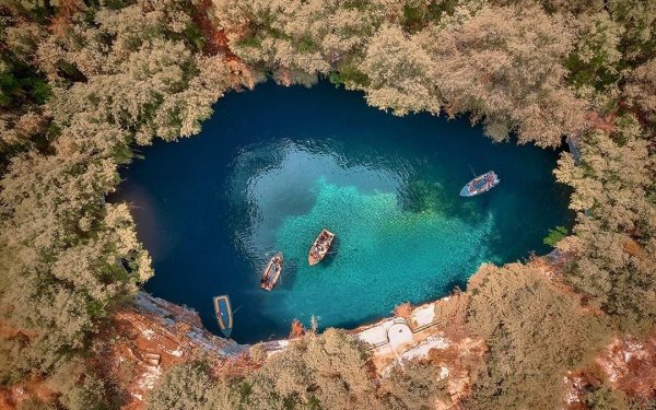 Η Λίμνη της Μελισσάνης! - InKefalonia