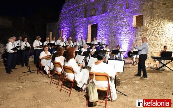Η Χορωδία και Μαντολινάτα Αργοστολίου ευχαριστεί για την βραδιά στο ...